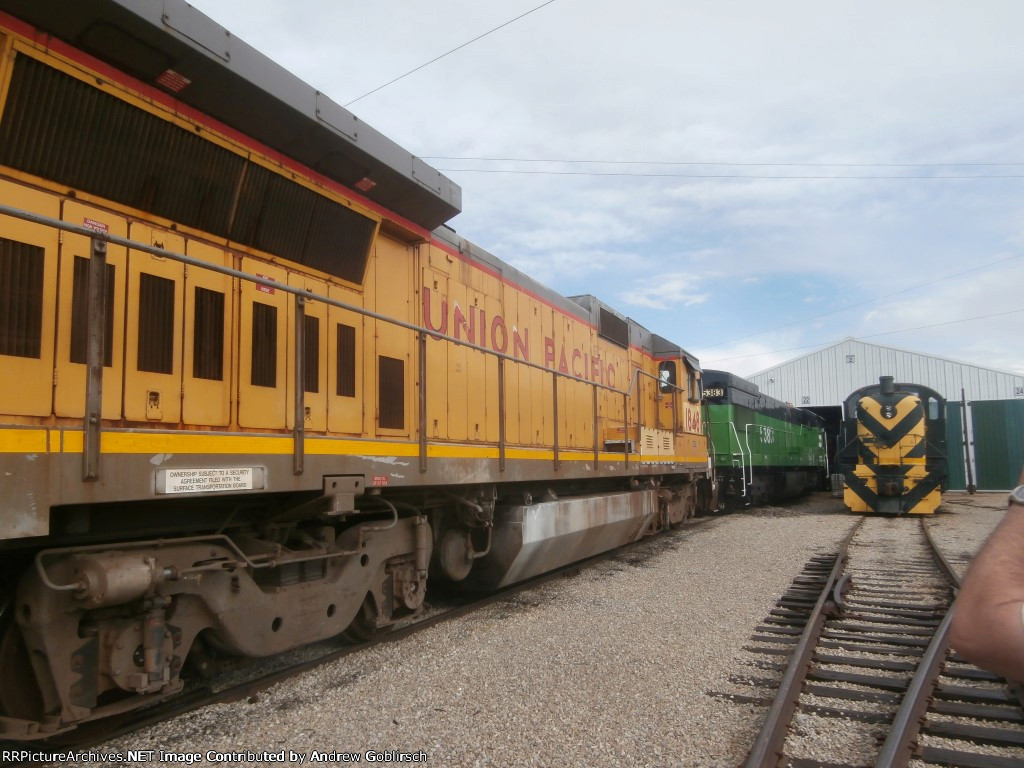 UP 1848, BN 5383 & CNW 1689